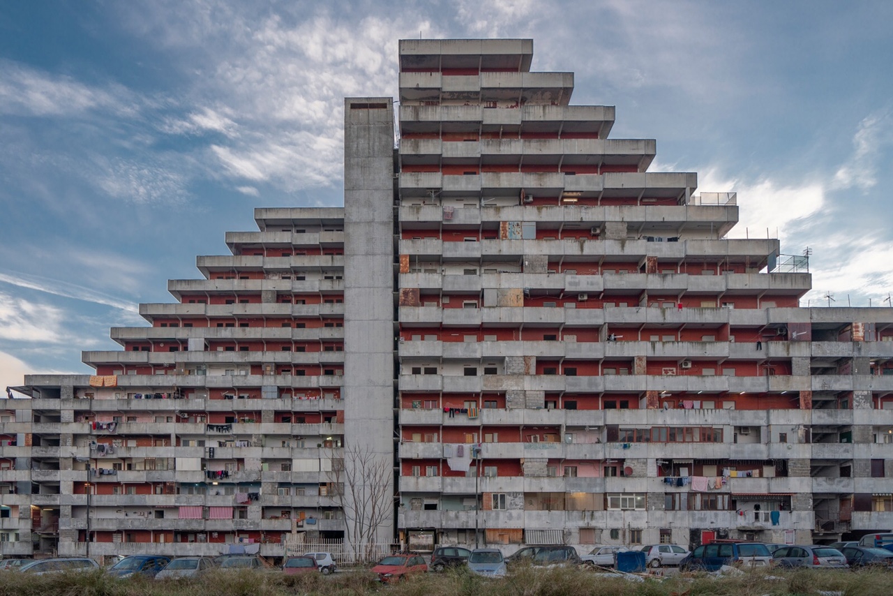 The Sails of Scampia: Regenerate or Demolish? | iqd