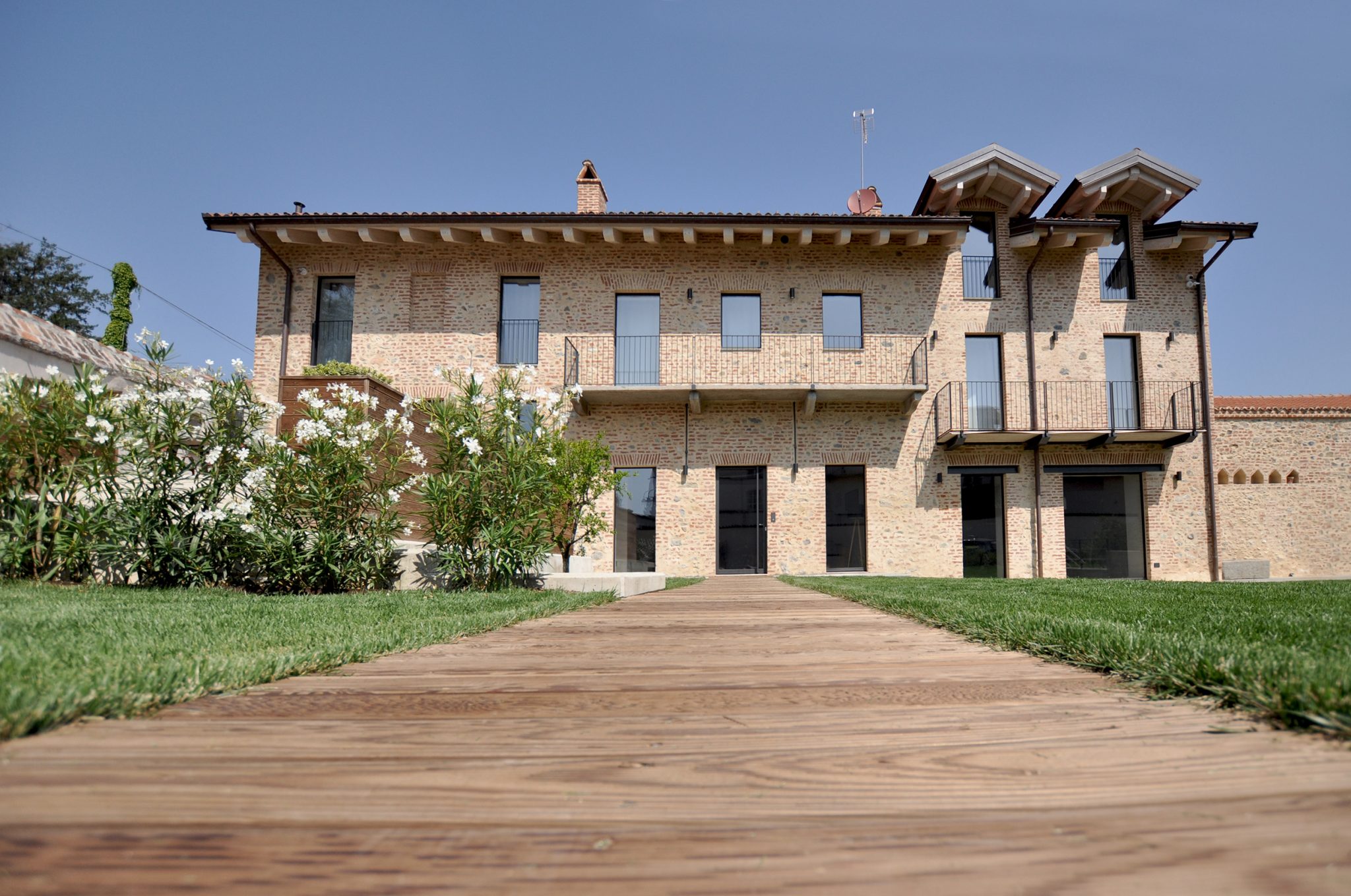 Casa OM / Studio Sferico | iqd